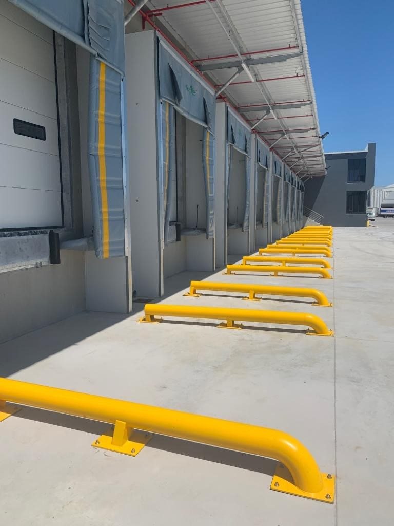 Docking Accessories - Maxiflex Door Systems