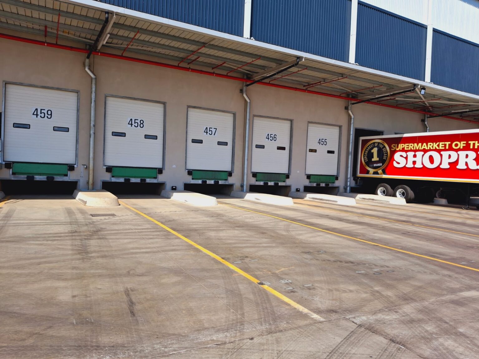Shoprite Distribution Centre – Maxiflex Door Systems